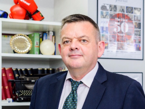 Interview: Simon Farrell – Custom Media